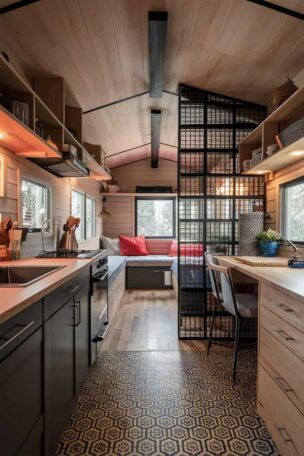 15 Tiny House Living Hacks: Transform Your Small Space